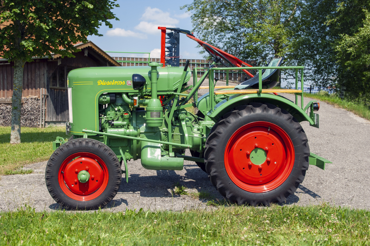 Young Fendt Classic Club an integral part of the Fendt booth at ...
