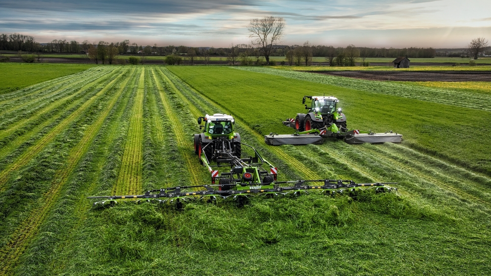 New generation of Fendt mowers and Fendt hay rakes